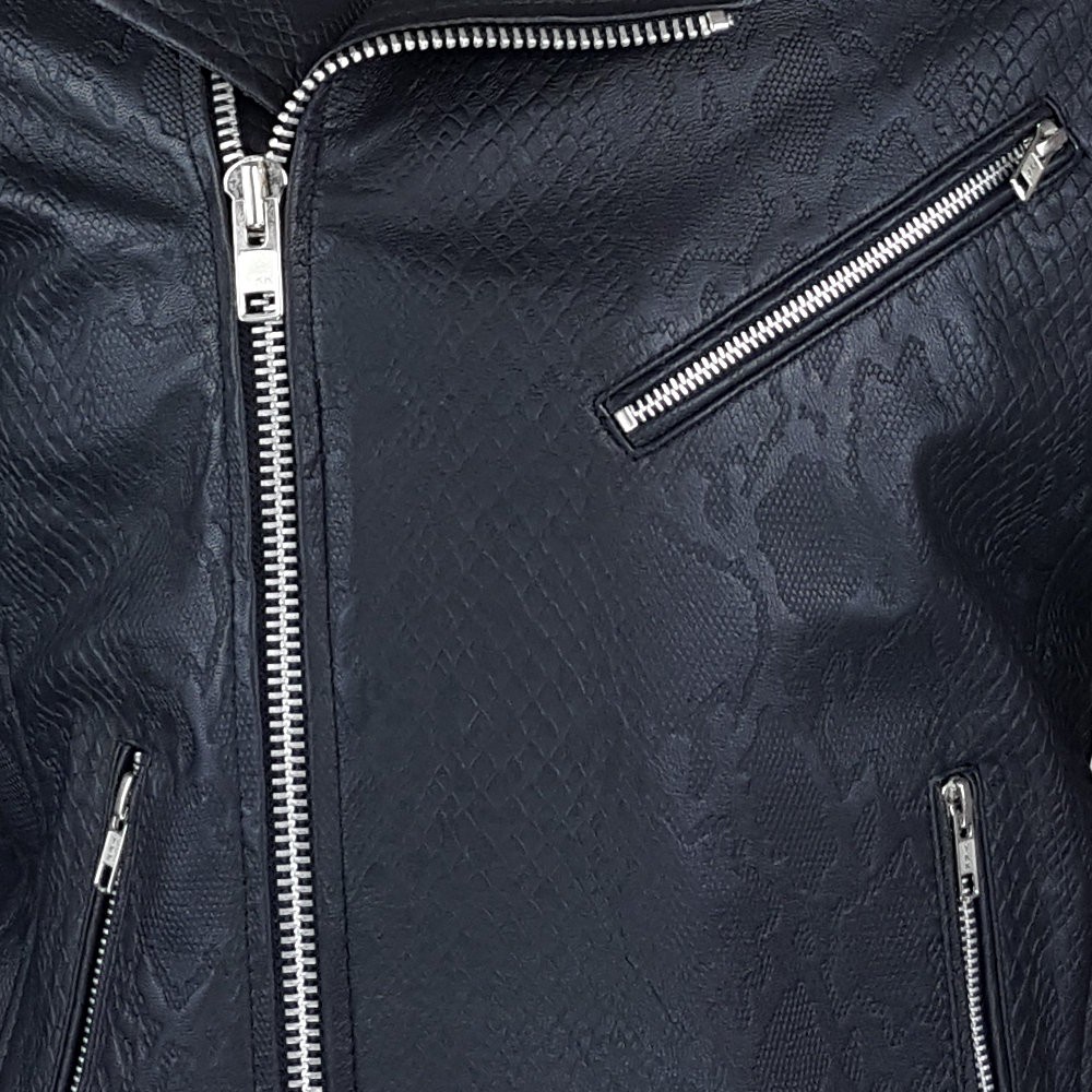 perfecto man python pattern