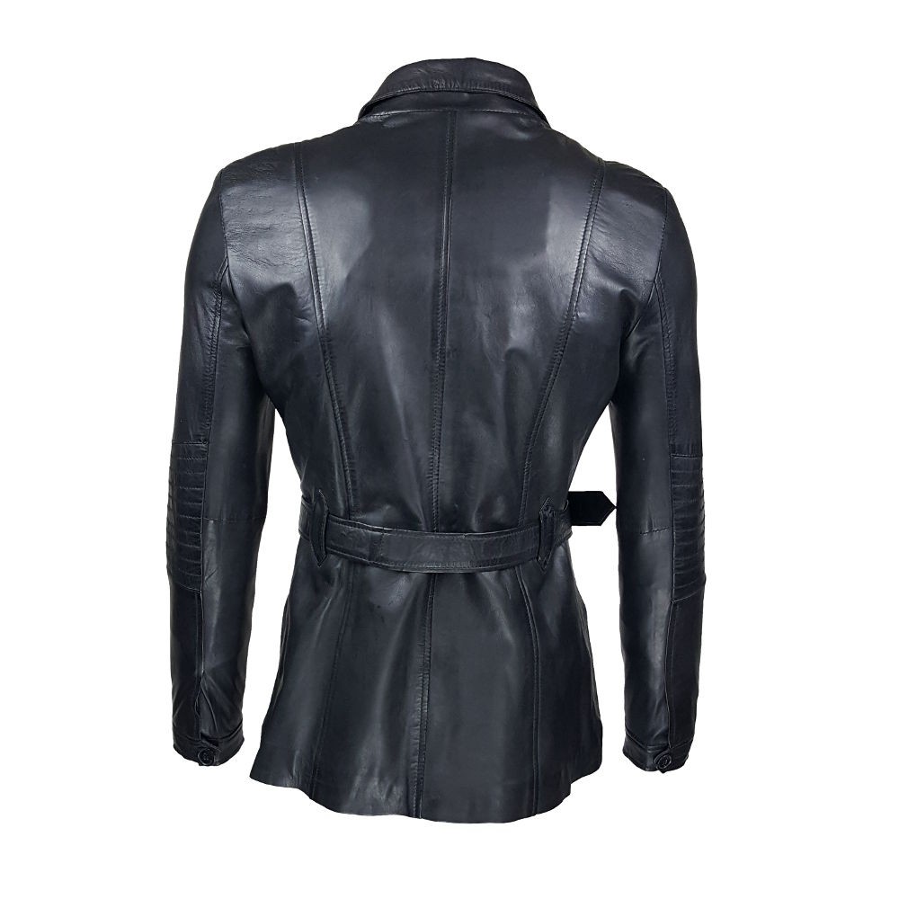 woman's jacket in lamb leather with shirt collar